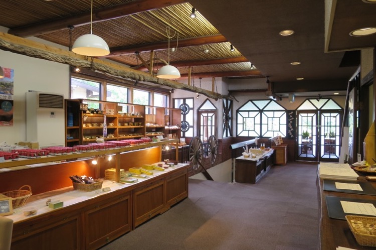 湯布院温泉「山のホテル 夢想園」の大露天風呂が凄かった！ - 毎日ビール.jp