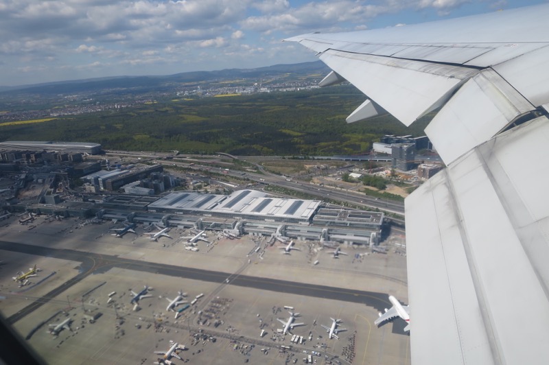 ドイツ発・キャセイパシフィック航空CX288便で香港国際空港まで飛んでみた。 - 毎日ビール.jp