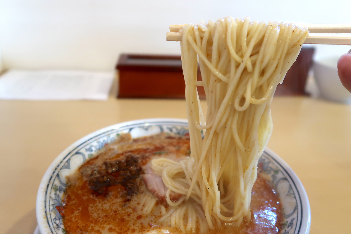 【閉店】宜野湾市「支那そばかでかる 沖国前店」この職人の麺を一生食べたい。究極の丼に心を揺さぶられた日。 - 毎日ビール.jp
