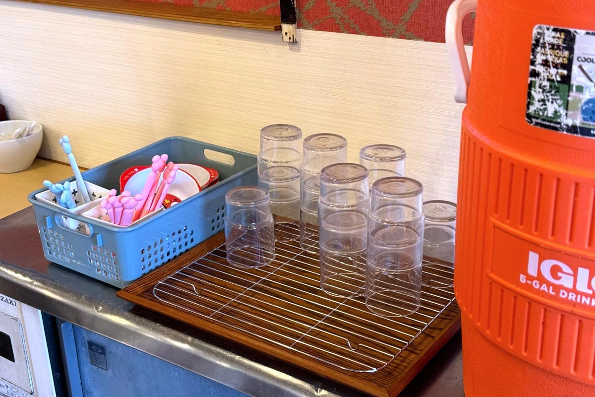 【閉店】宜野湾市「支那そばかでかる 沖国前店」この職人の麺を一生食べたい。究極の丼に心を揺さぶられた日。 - 毎日ビール.jp